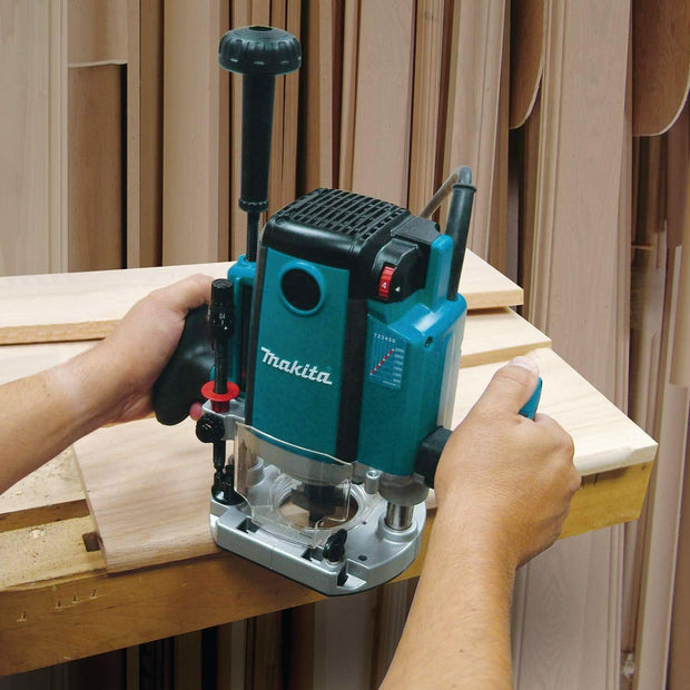 Makita RP2301FC Corded 3-1/4 HP* Plunge Router, with Variable Speed ...