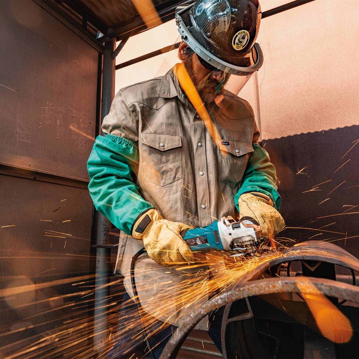 Makita GA5090 Corded 5" SJSII High-Power Angle Grinder – Tool Nut